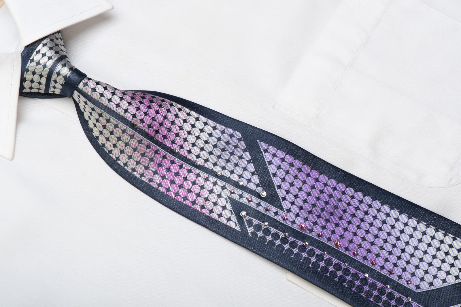 San-Dee - Rhinestone Silk Necktie Purple Geometric On Navy